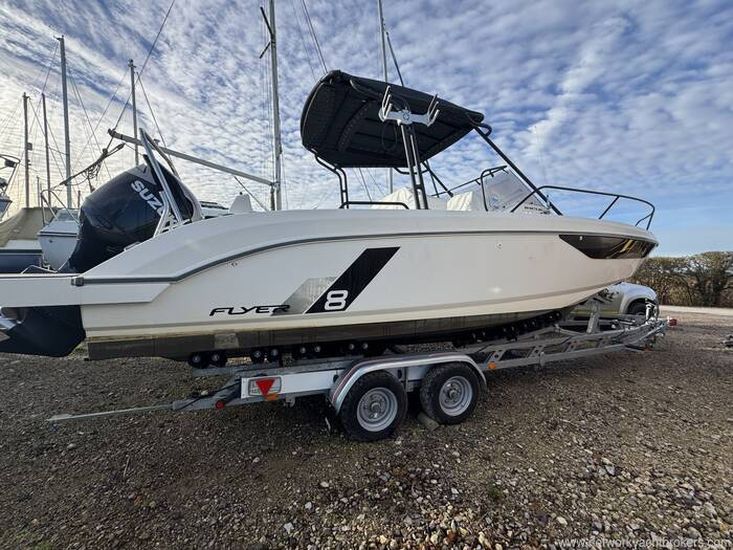Beneteau Flyer 8 Sundeck for sale UK, Beneteau boats for sale, Beneteau ...