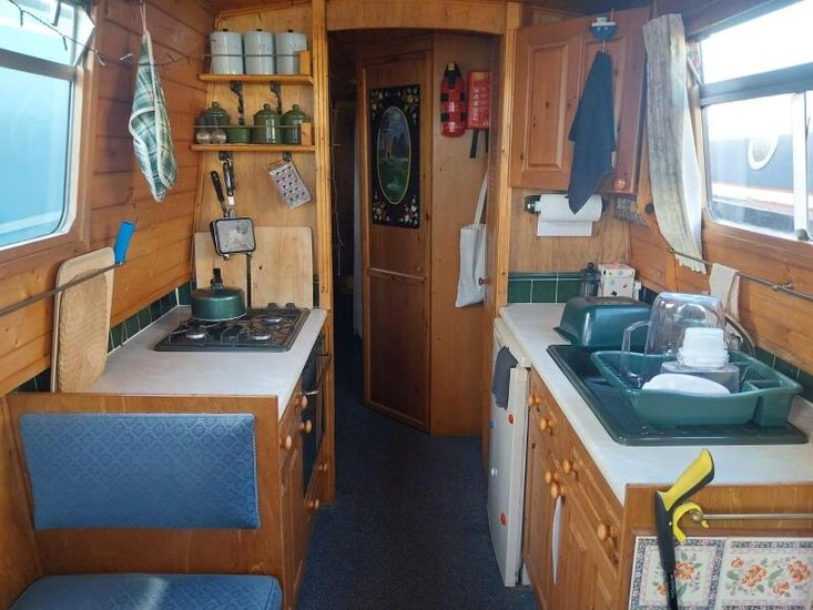 Midland Canal Centre 42 Traditional for sale UK, Midland Canal Centre ...