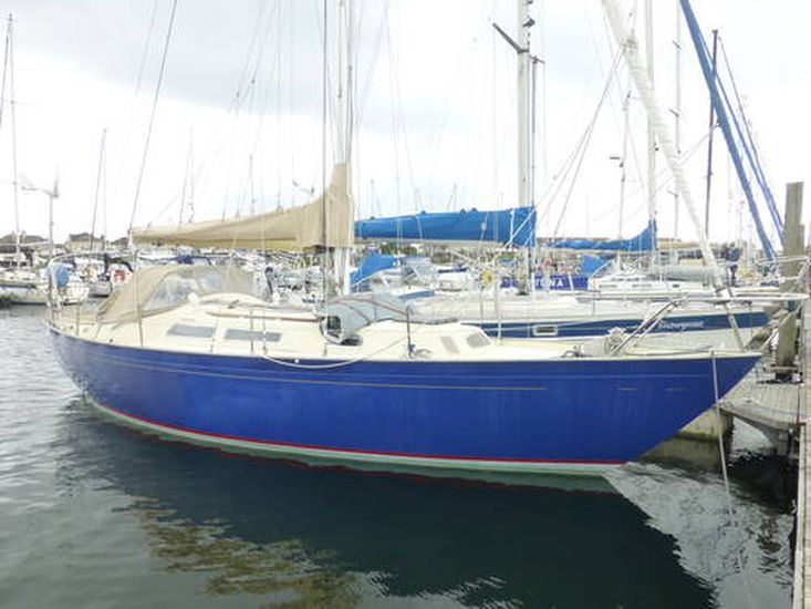 Nicholson 35 for sale UK, Nicholson boats for sale, Nicholson used boat ...