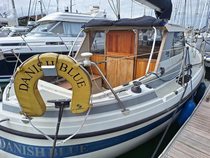 LM 26 for sale UK, LM boats for sale, LM used boat sales, LM Sailing ...