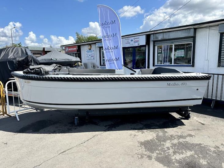 Maxima Boats 490 XL for sale UK, Maxima Boats boats for sale, Maxima ...
