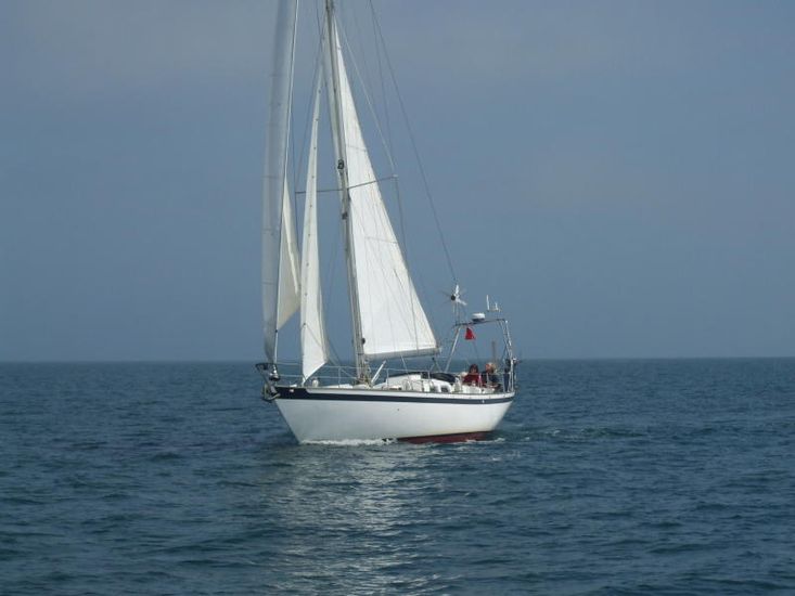 Alan Pape 42 for sale UK, Alan Pape boats for sale, Alan Pape used boat ...