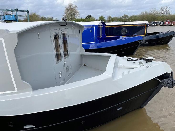 Collingwood 60 Widebeam for sale UK, Collingwood boats for sale ...