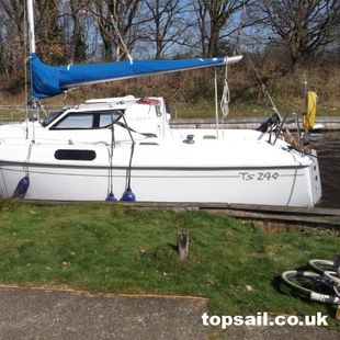 Yachts for sale UK, used yachts, new sailing yacht sales, free photo ...